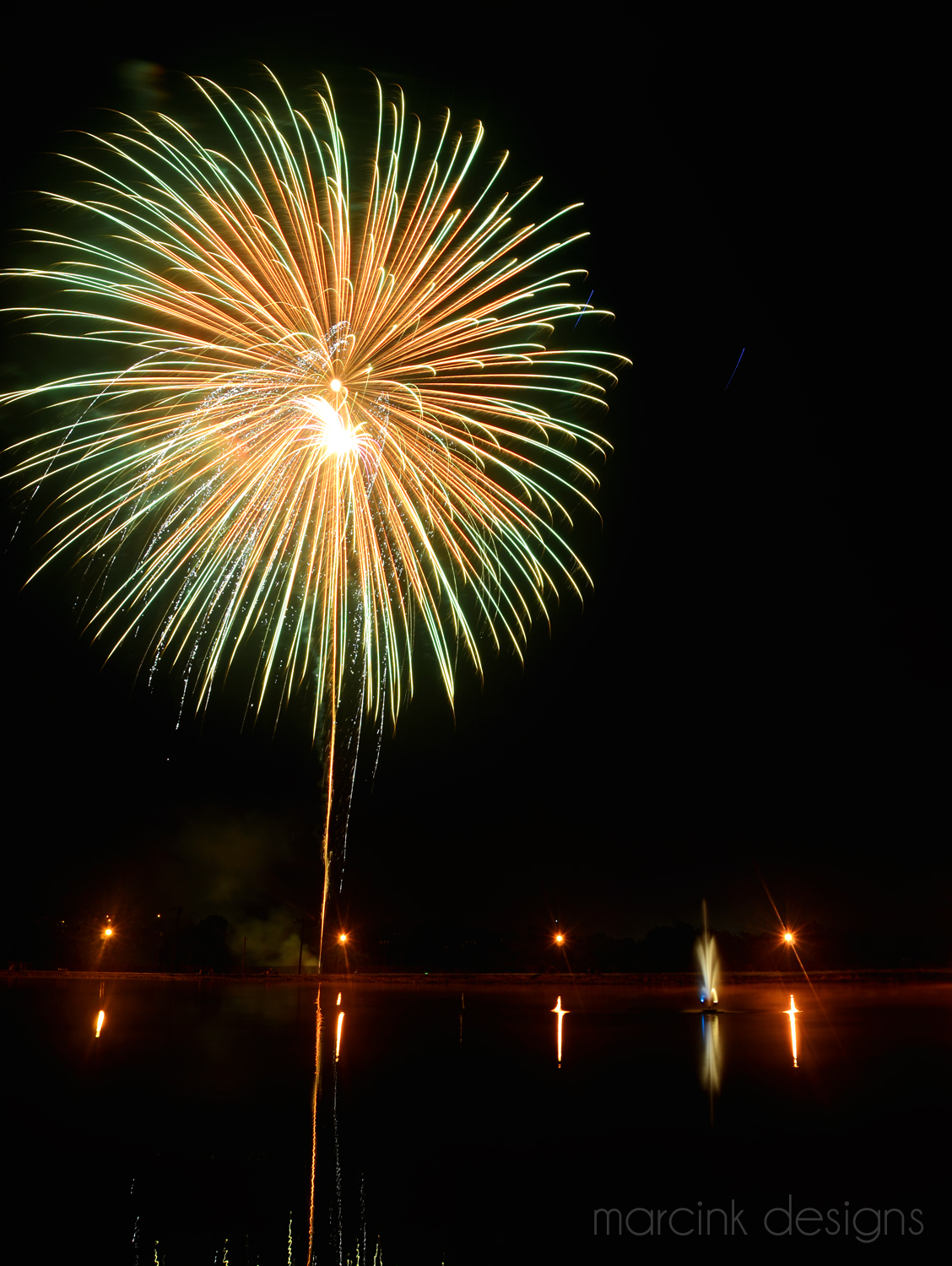 How to Photograph Fireworks {Simple and Sweet} - Tyann Marcink | St ...