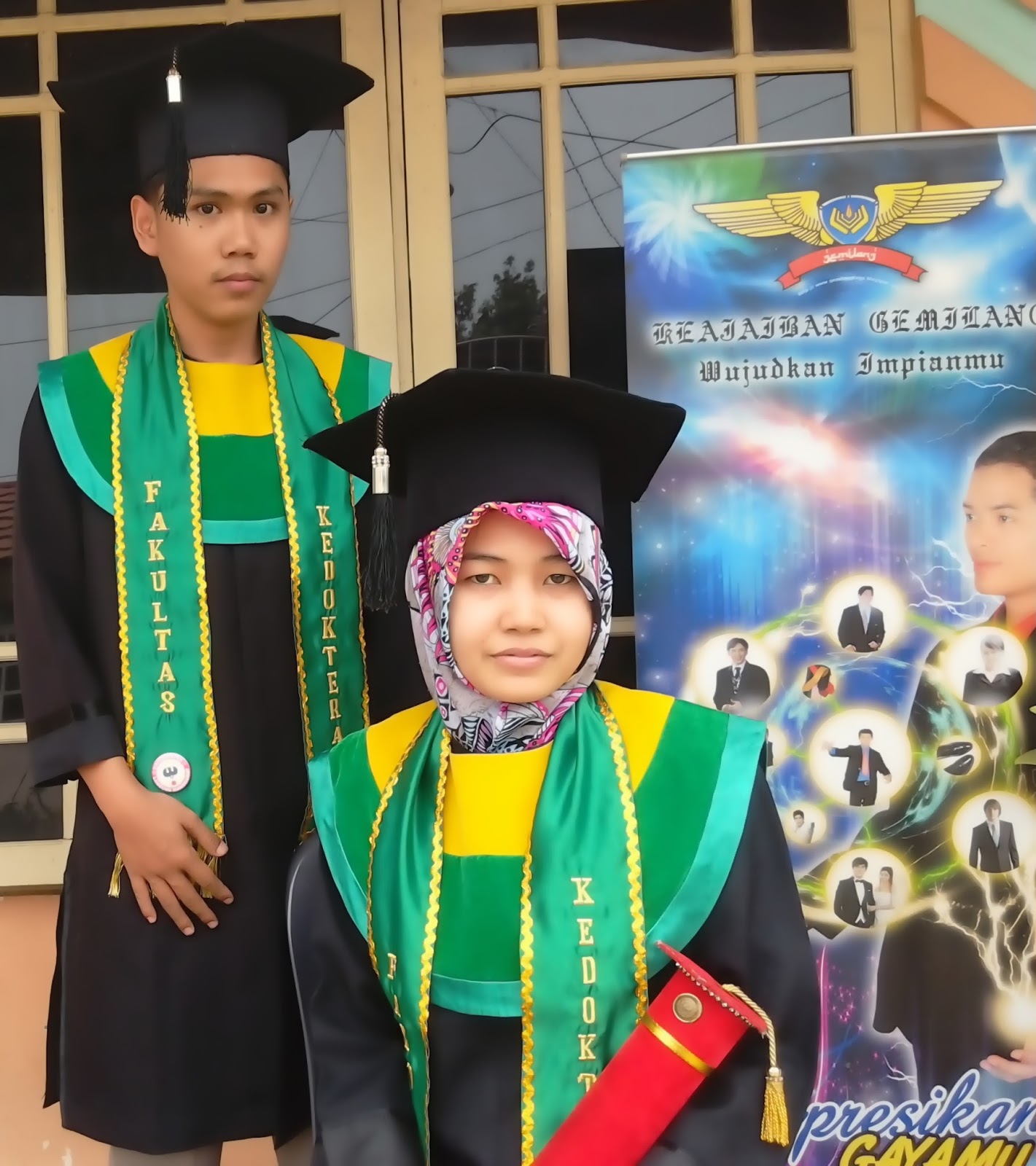 JAYA GEMILANG TOGA: fitting toga Fakultas Kedokteran Program studi ...