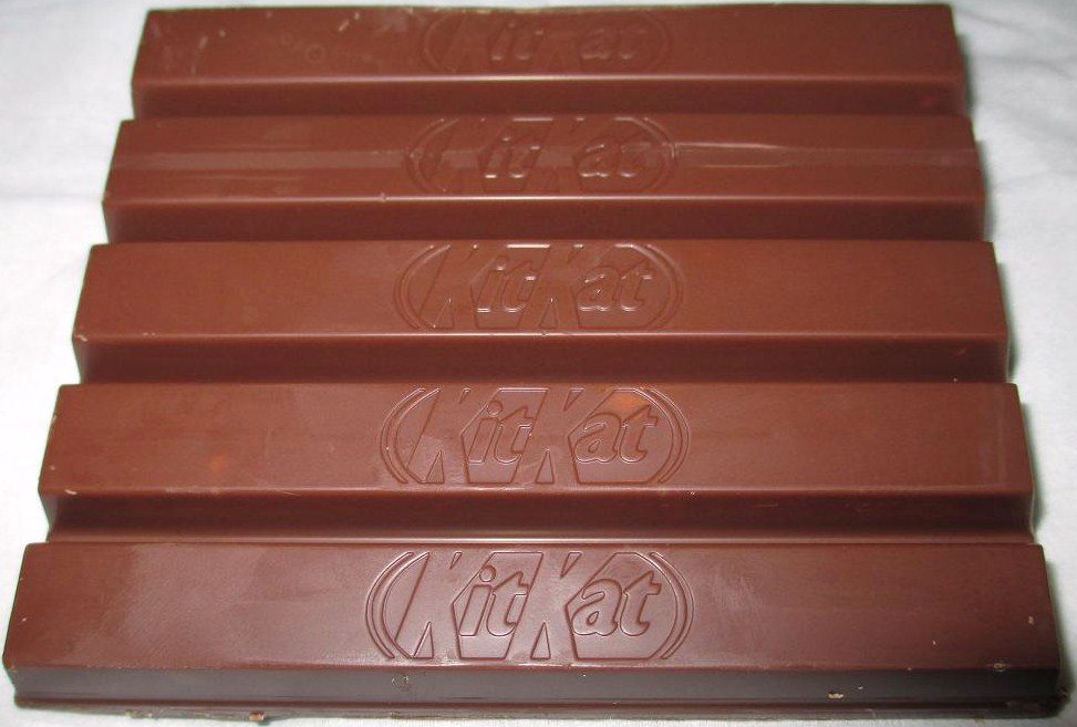 FOODSTUFF FINDS: Kit Kat – 5 Finger [Limited Edition] (Boots) [By @cinabar]