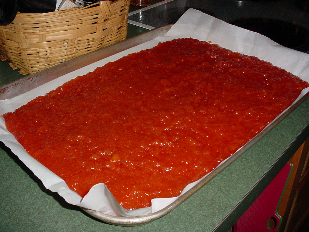 Garden of Discovery: Quince Candy 101...oops