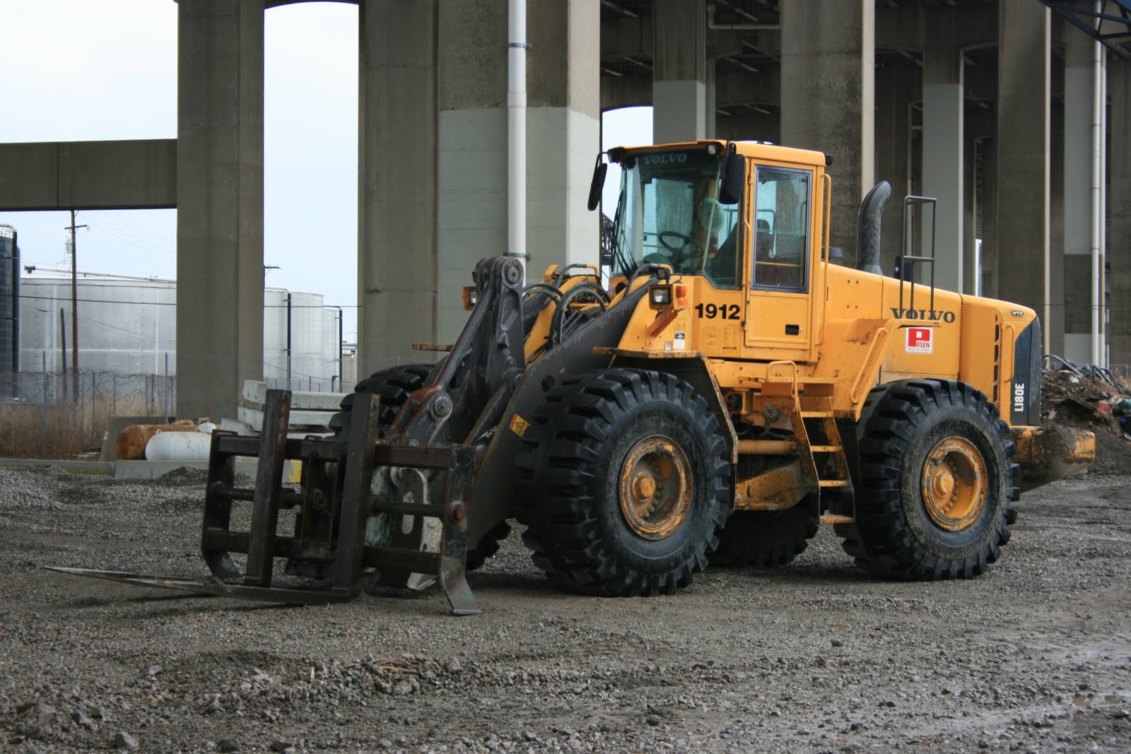 Civil Engineering Photos: #96 Equipment: Loader with Forklift Attachment