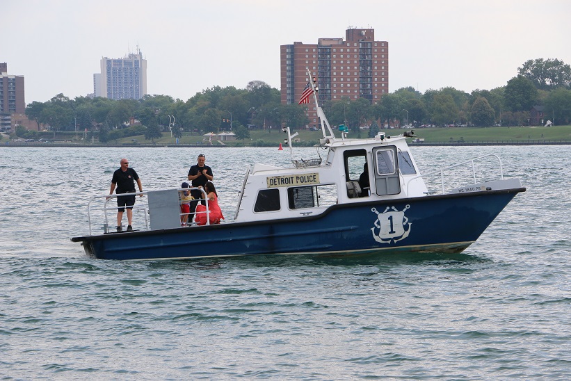 Michigan Exposures: The Detroit Police Boat