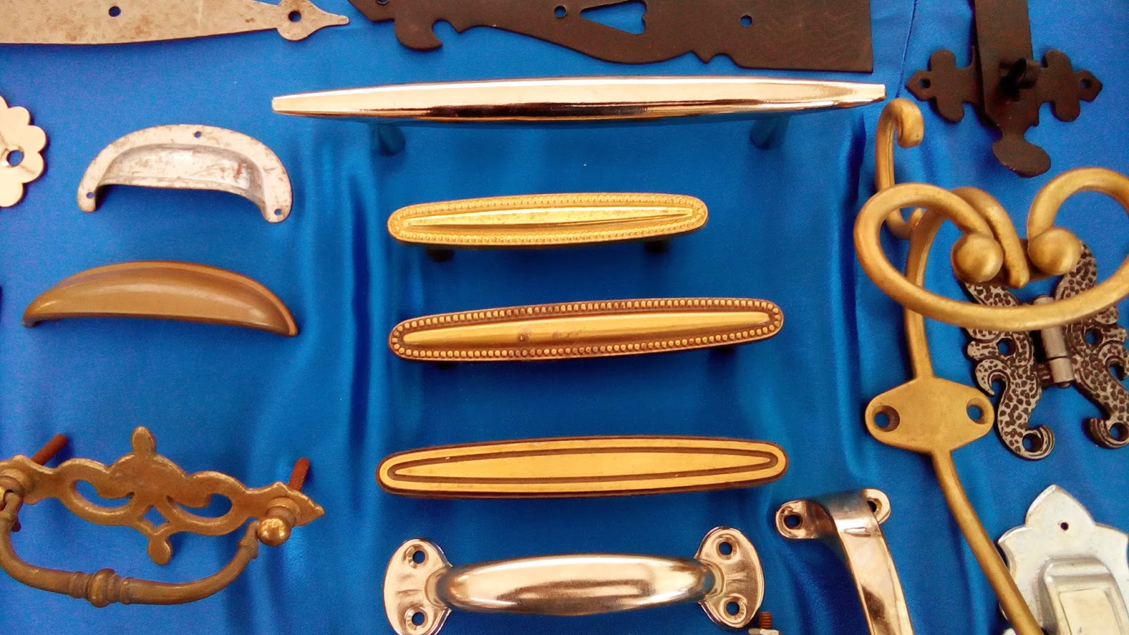 NAFER - J.FERNANDES CATARINO.LDA: FERRAGENS ANTIGAS