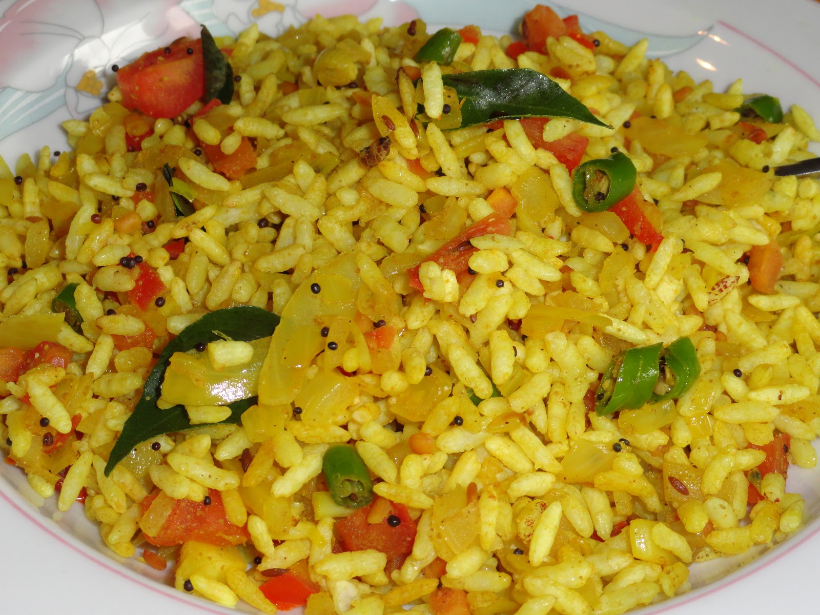 Eat n Eat little More: Tossed Puffed Rice/Mandakki Susla/Uggani