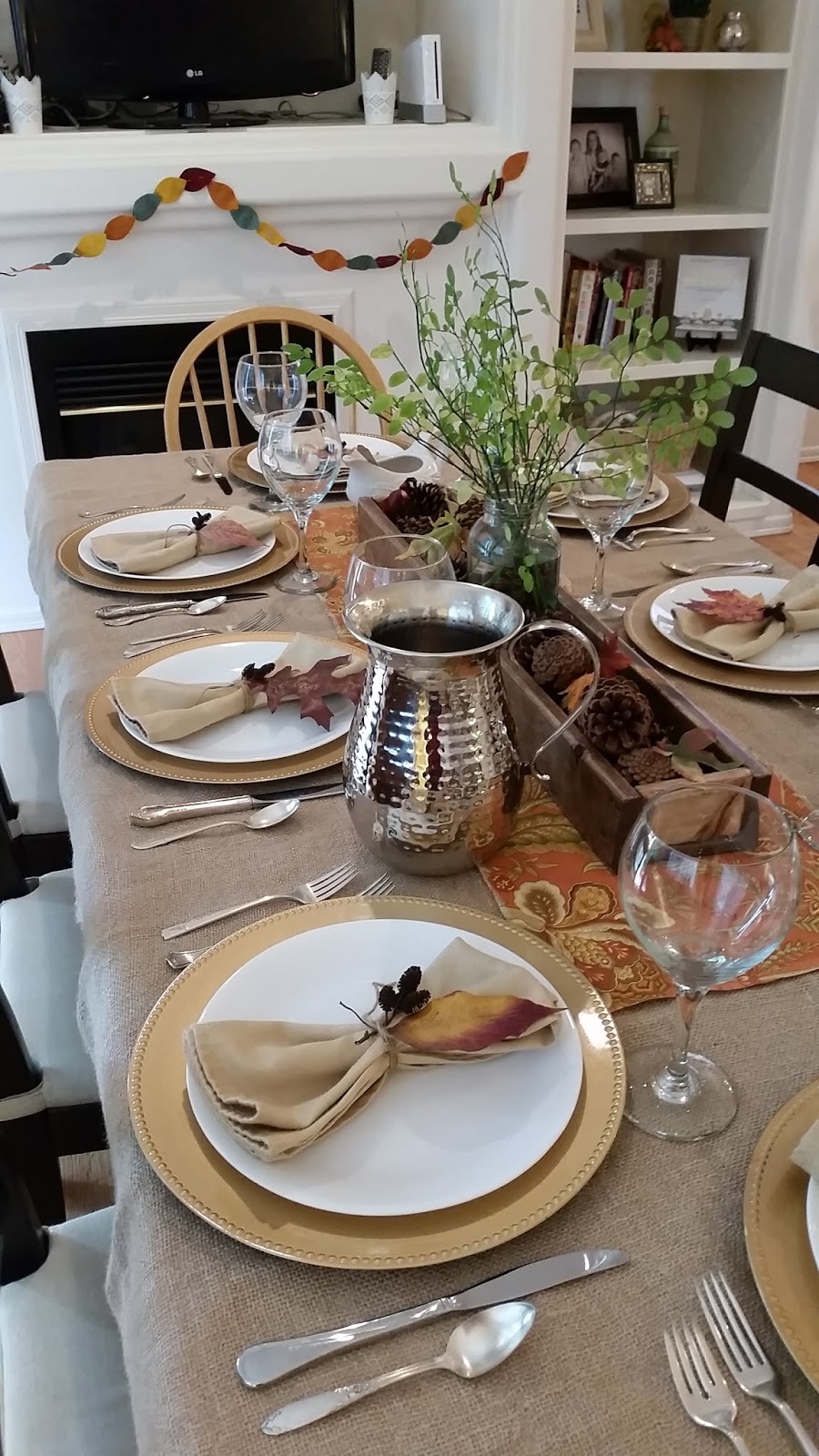 Fantastic Family Favorites: My Friendsgiving Table