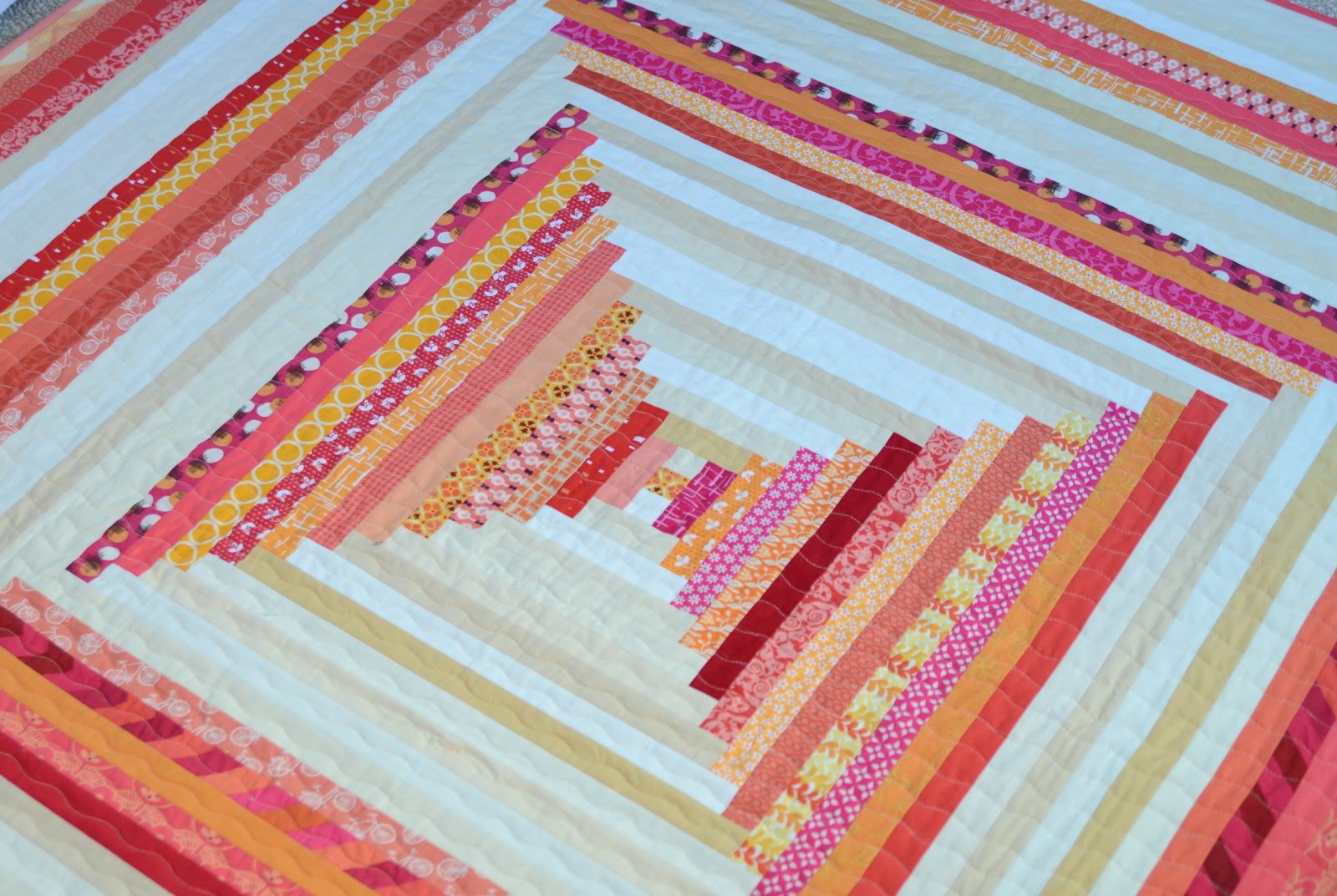 Hyacinth Quilt Designs: Modern Courthouse Steps