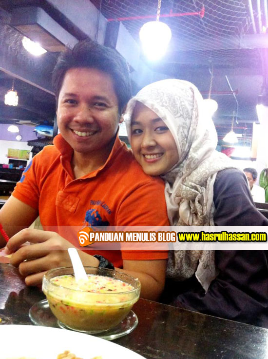 Foto Sweet Blogger Farah Lee Bersama Suami - Ally Iskandar