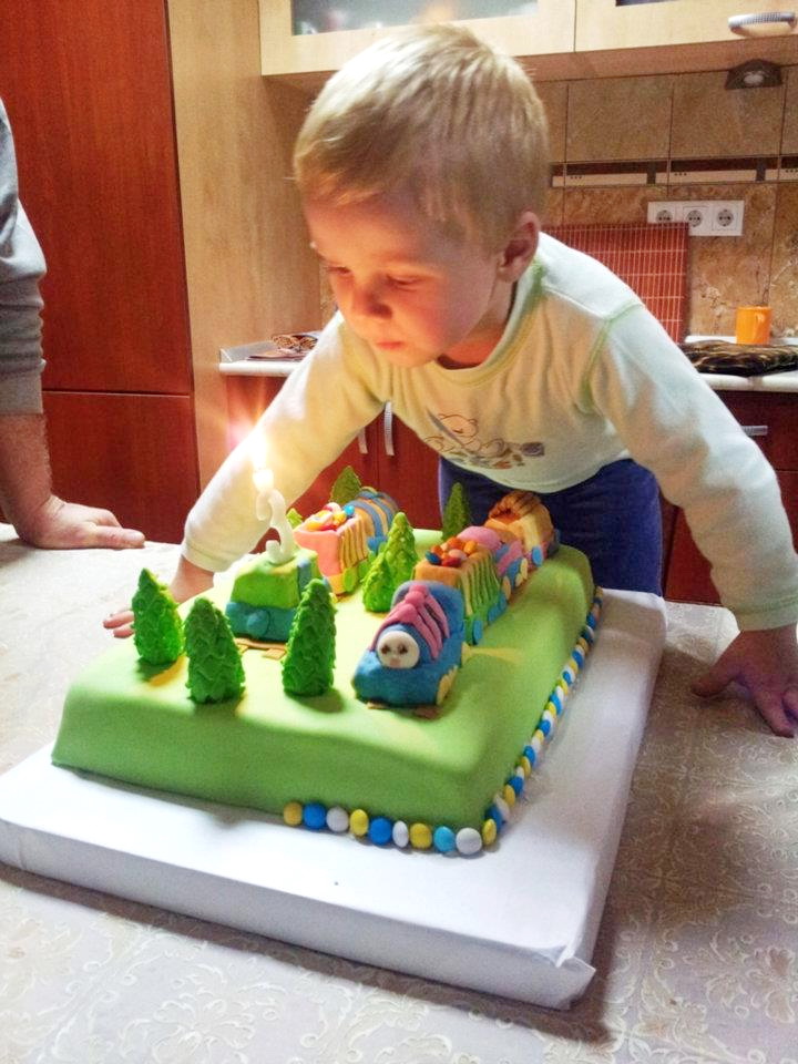 Tort trenulet - 3 anisori « In Bucatarie La Sidy