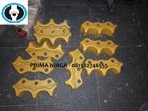 Segment Komatsu D85ESS 14X-27-15112