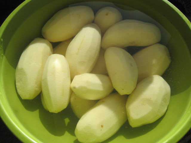 Mrs. Schwartz's Kitchen: Amazing Scalloped Potatoes