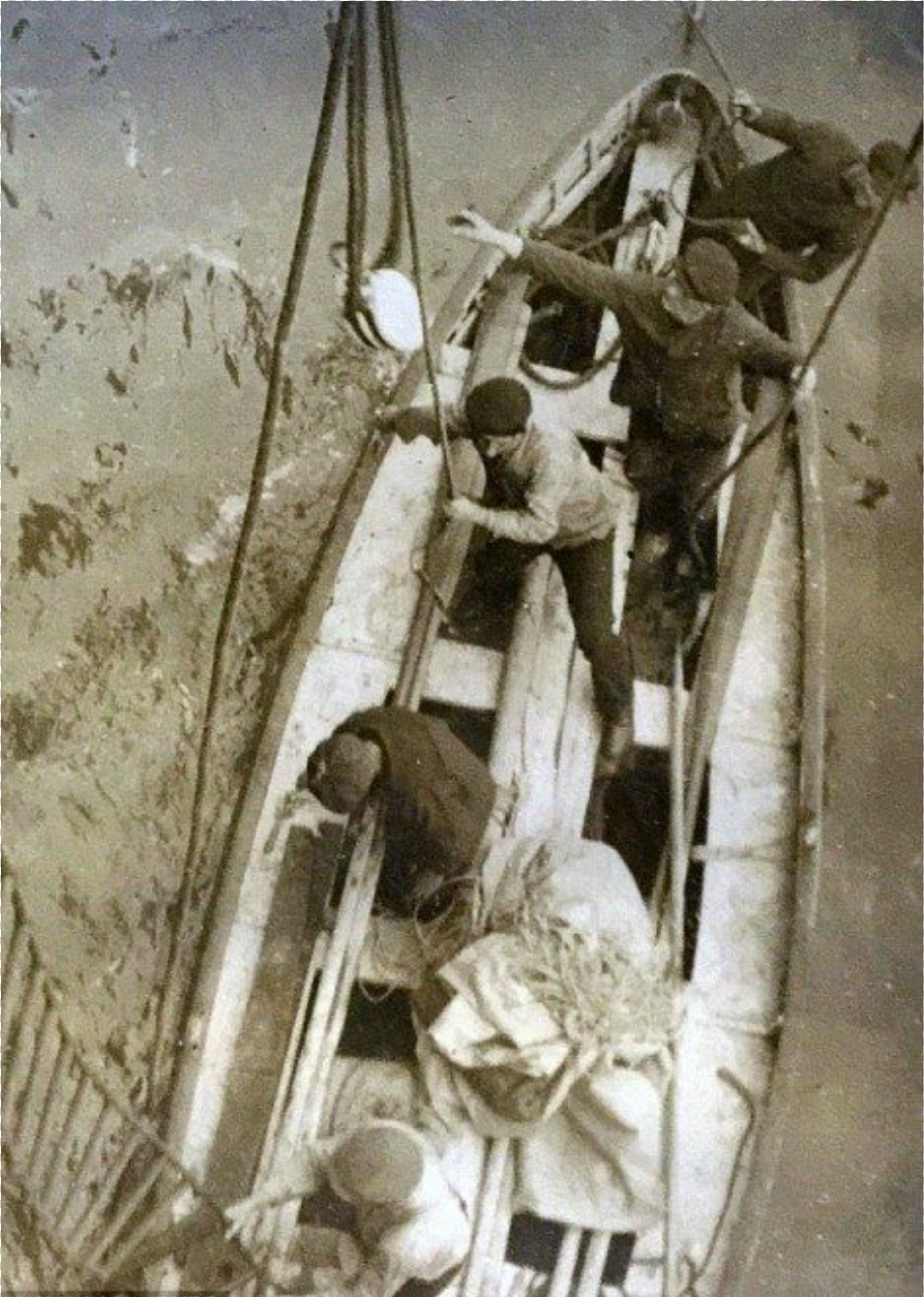 Incredible Photos and Handwritten Notes Describe Grim Discovery of ...