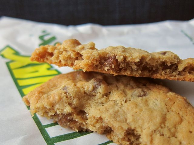 Review: Subway - Apple Pie Cookie