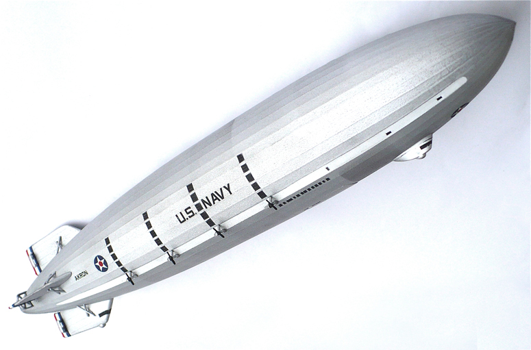 The Great Canadian Model Builders Web Page!: U.S.S. Akron ZRS-4