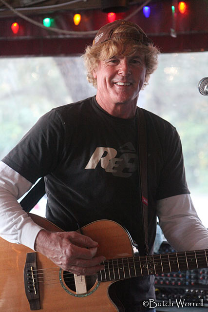 Sam Glass Band getting some sand on it! ~ Concert Photos Magazine ...