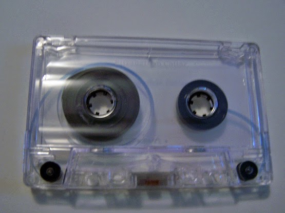 Raised by Gypsies ::: CASSETTE REVIEW: Elizabethan Collar “Elizabethan ...