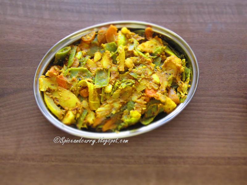 Spice and Curry: Phulkopir Data and Runner Beans Charchari