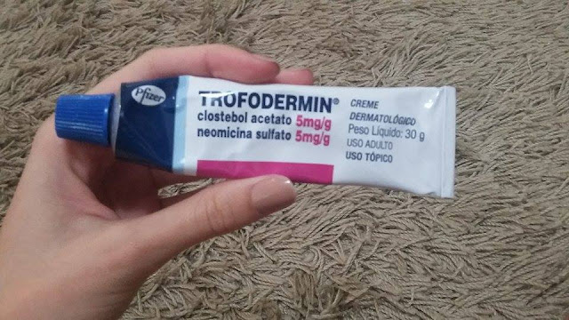 de Boca Marcada: Use Trofodermin na pele