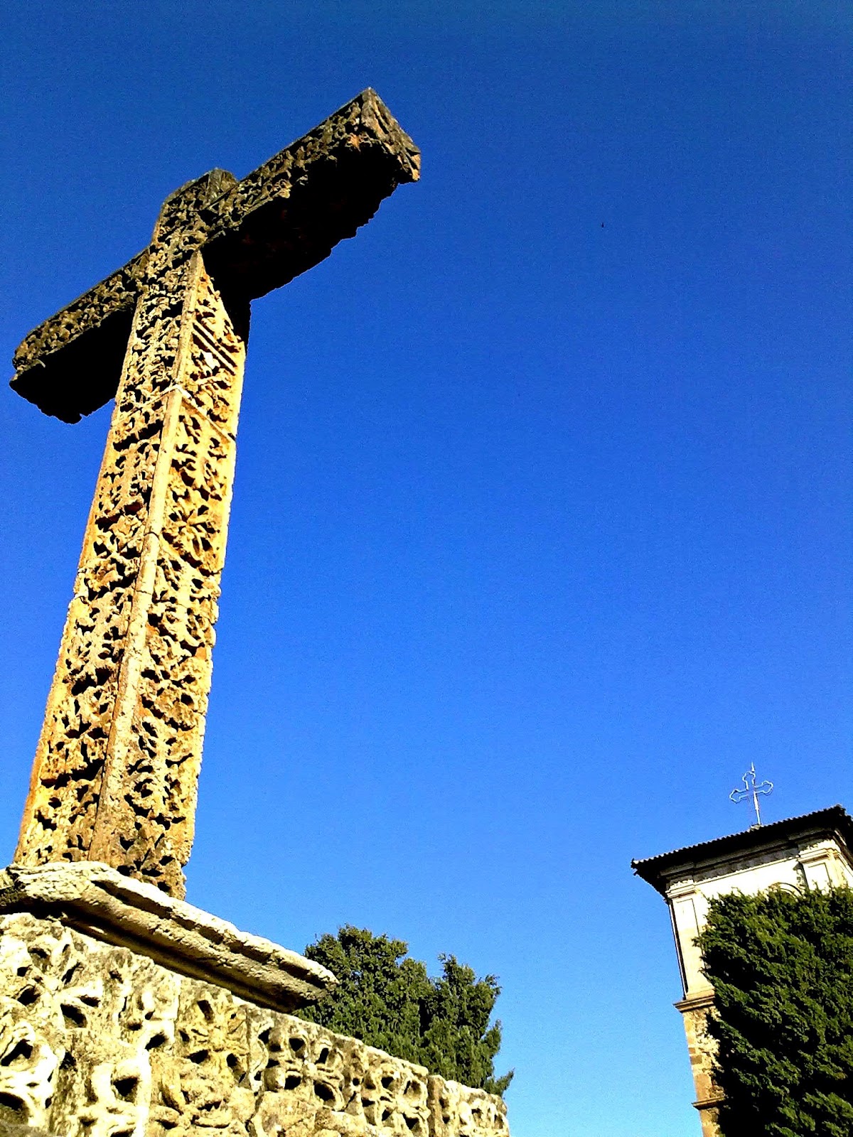 Jaime Ramos Méndez: Cruz atrial en la Parroquia de San Francisco de ...