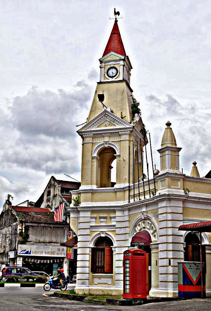 Menara Jam Kemerdekaan Malaysia - Relaks Minda