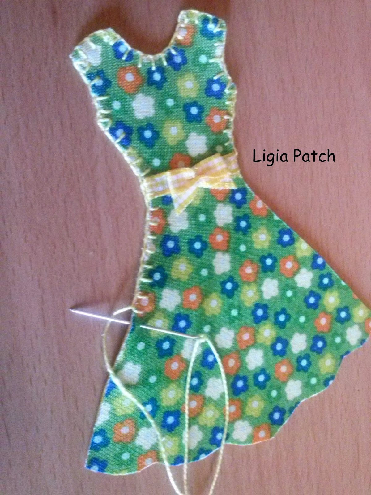 Ligia Patch: TUTORIAL MARCADOR LIBROS