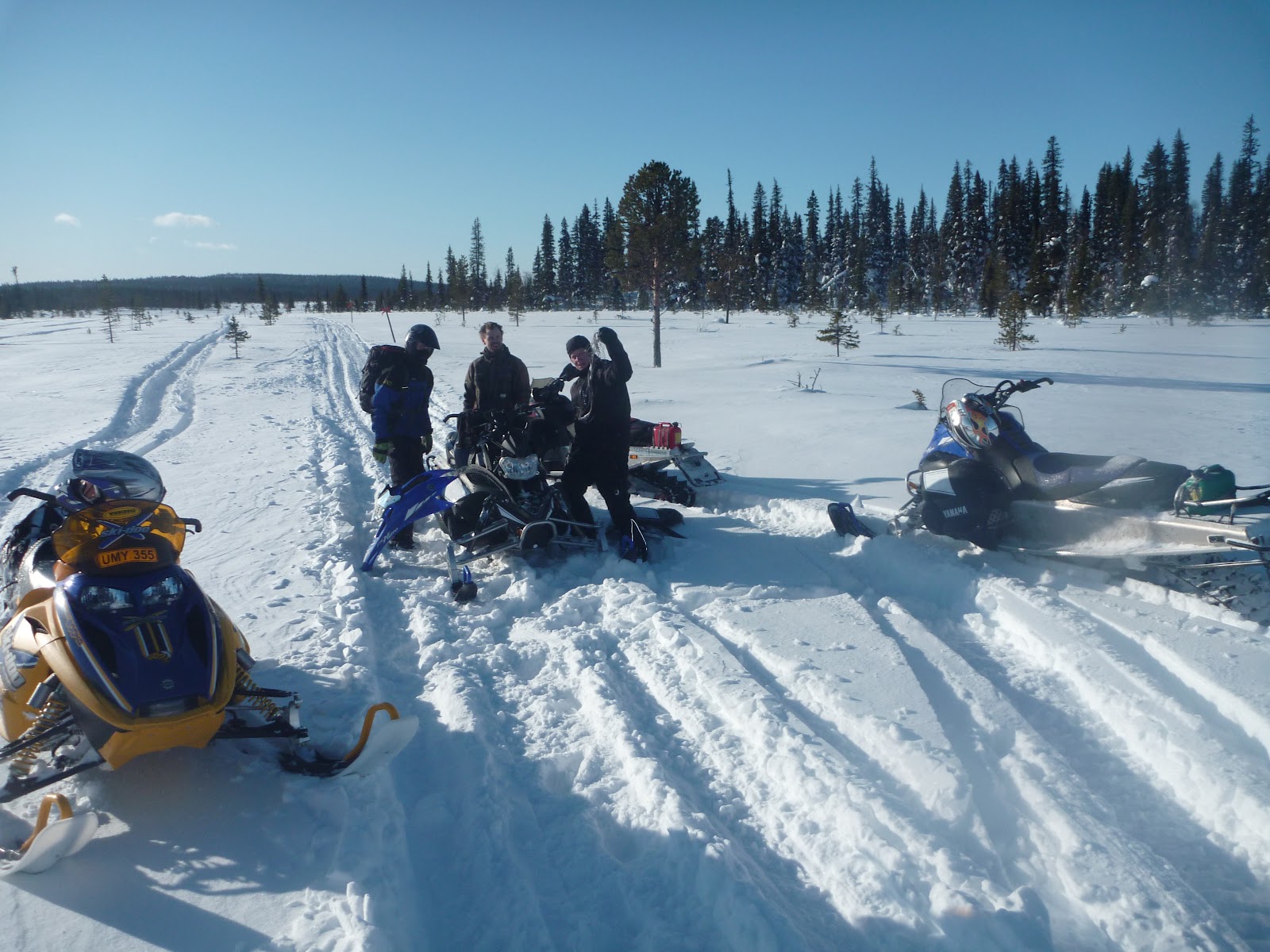 KXHD/SNOROLLER: 2-4 Mars Muodoslompolo