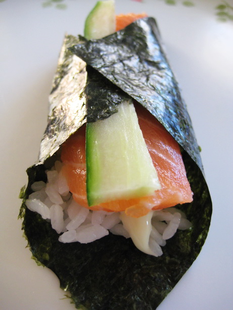 the greedy pinglet: Kid-friendly DIY Sushi