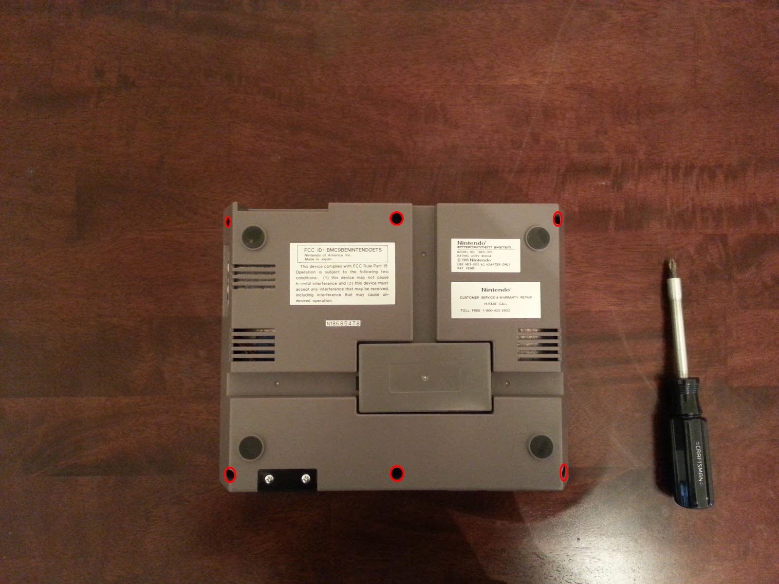 Retro Repair Tips: Retro Repair Tips 1: NES Tear down!