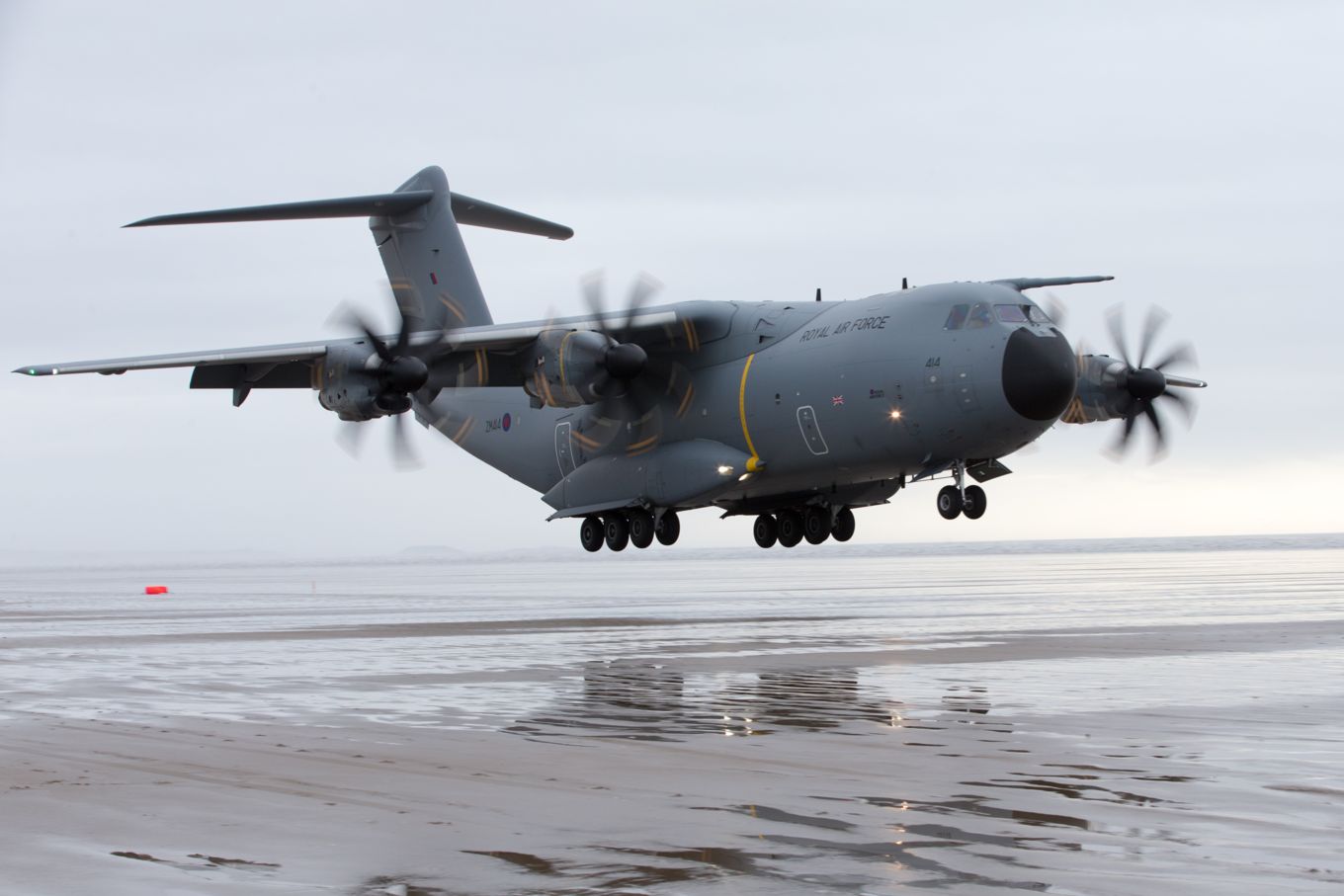 DEFENSE STUDIES: A400M Successfully Completes First Beach Landing ...