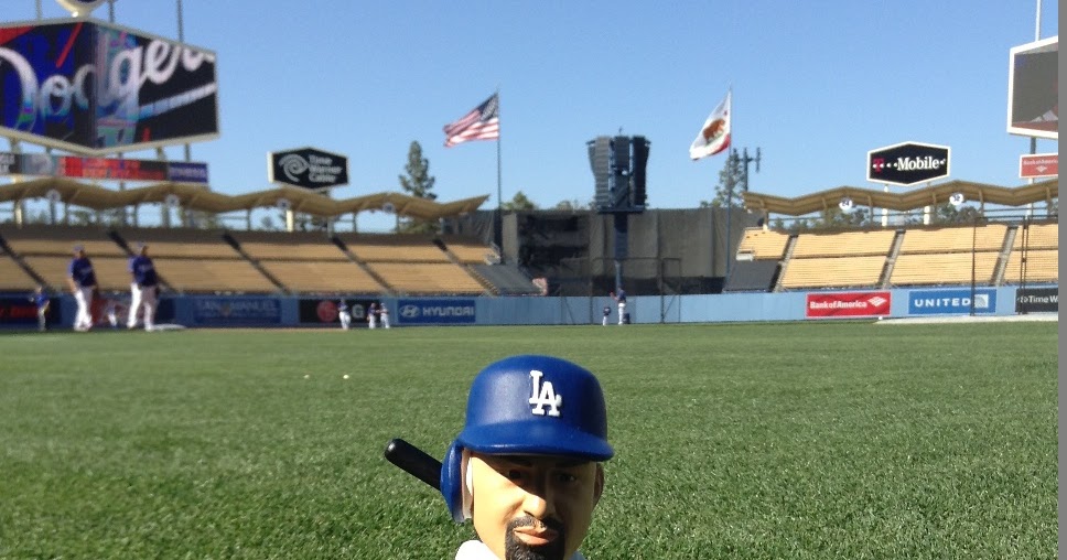 Sons of Steve Garvey: First Look: AGon Bobblehead