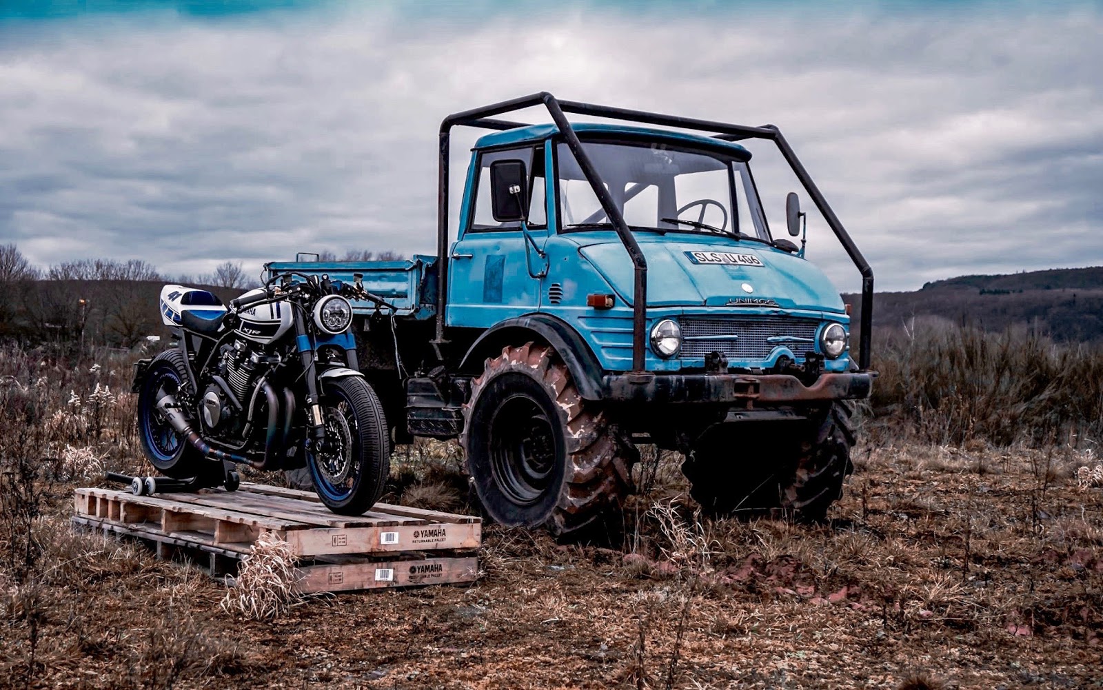 Klein Blue XJR - Inazuma café racer