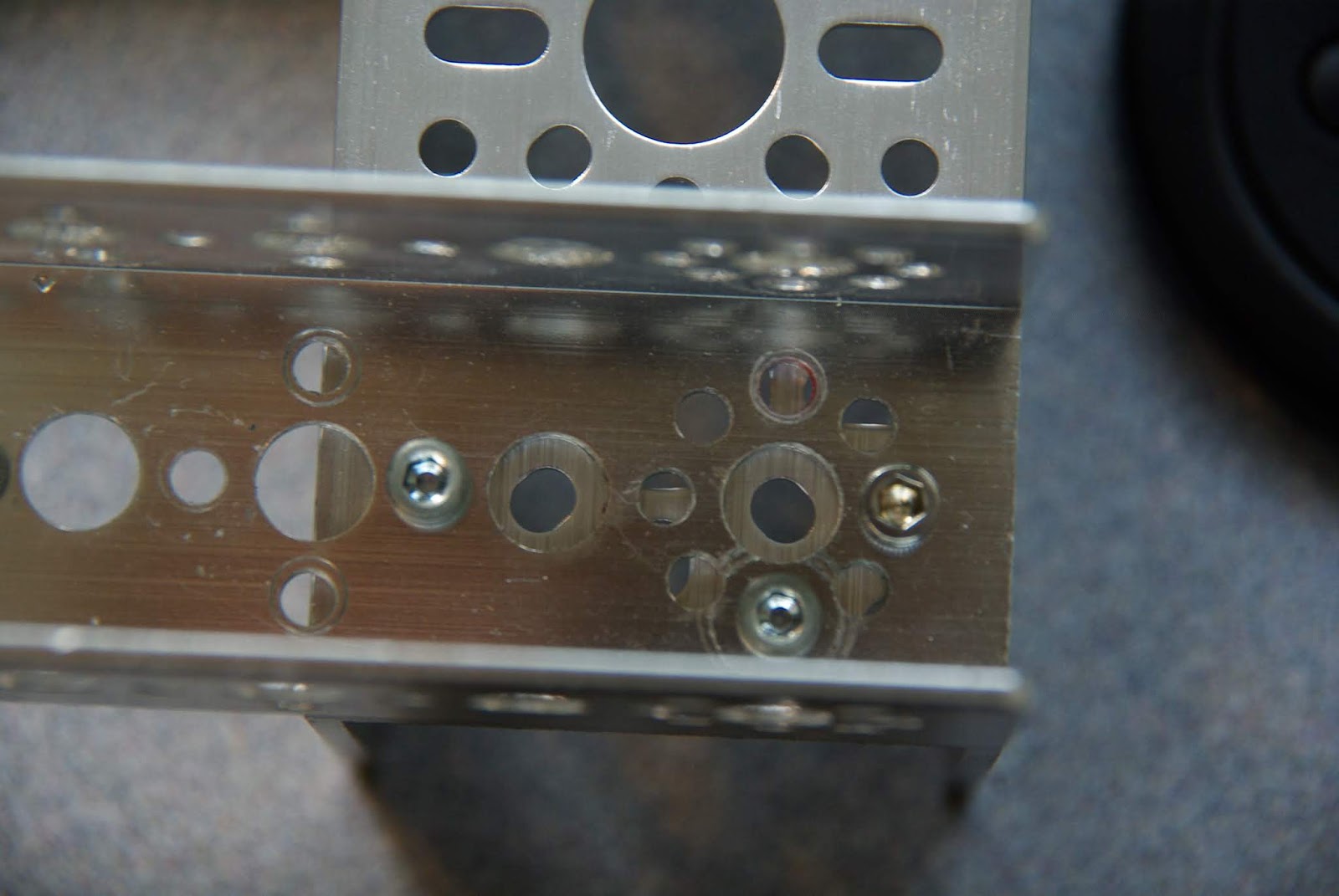 GoBilda with Tetrix: Basic Pattern Overlap: Channel