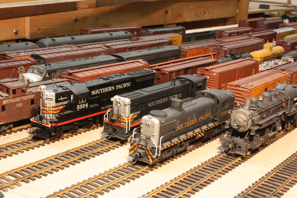 modeling the SP: Modeling diesel locomotive chronology-2: roadswitchers