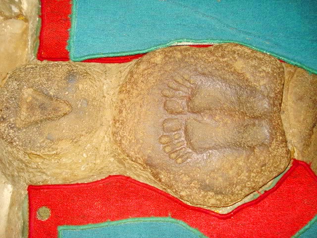 indonesia warna warni: Prasasti Batu Tulis Bogor, Jawa Barat