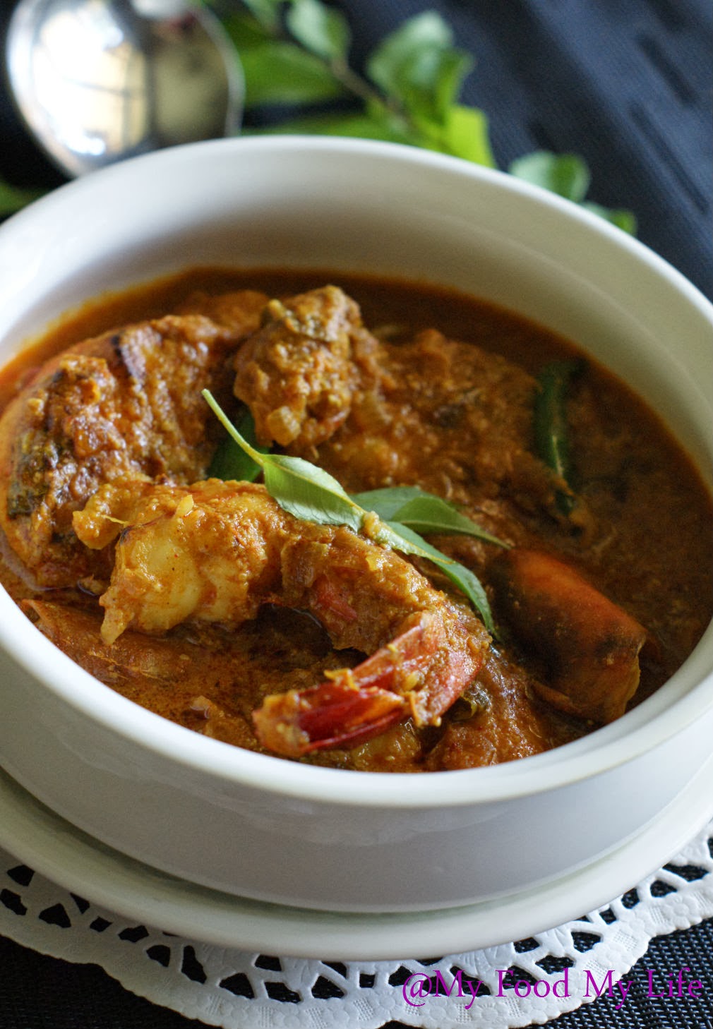 My Food My Life : Royyala Iguru - Andhra Style Prawn Curry