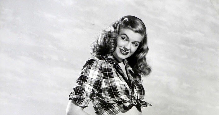 Slice of Cheesecake: Nancy Saunders