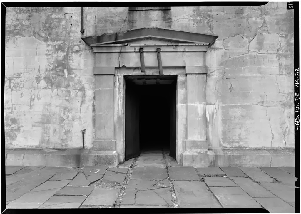 Spencer Alley: Variable Pediments