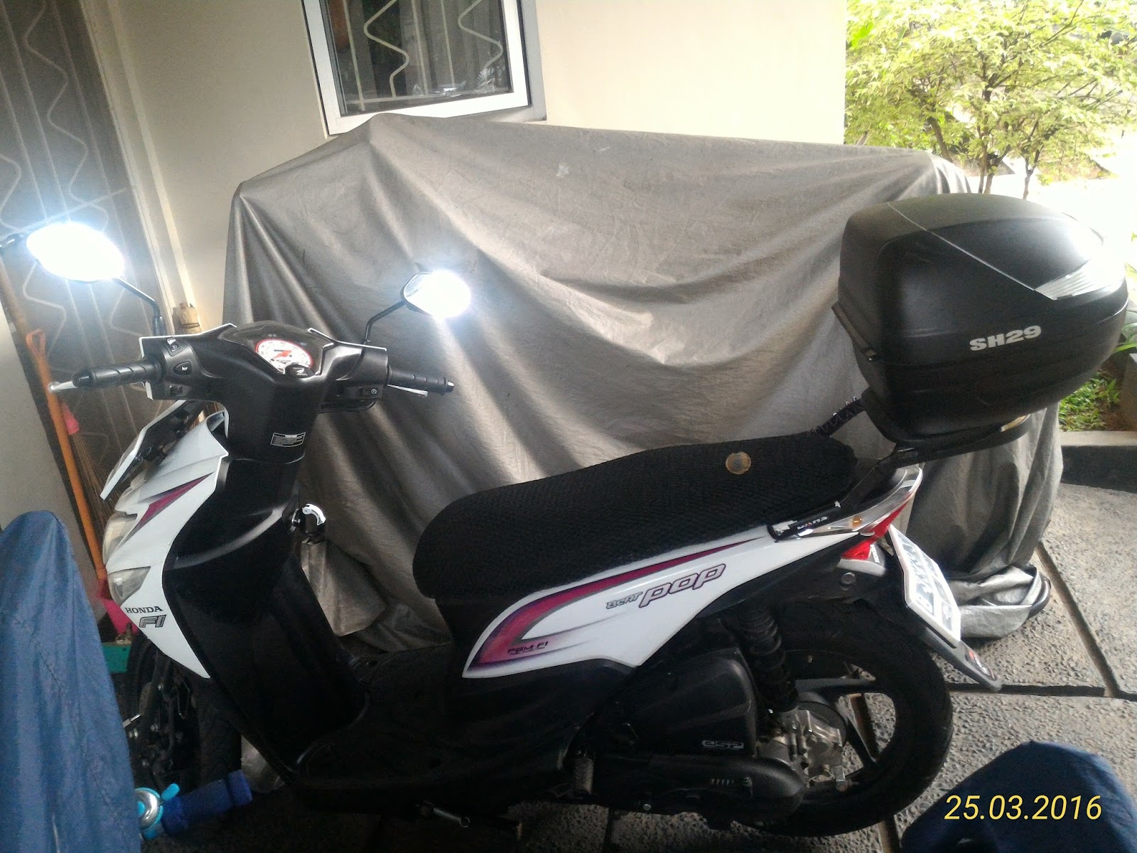 andarupratomo: Review Box Shad SH29