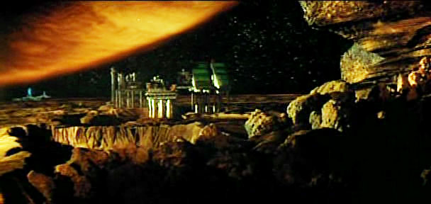 BLACK HOLE REVIEWS: OUTLAND (1981) - almost in the ALIEN universe