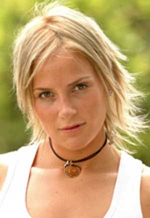 Fotos de Nicole Perrot ~ Wiki Chilenas