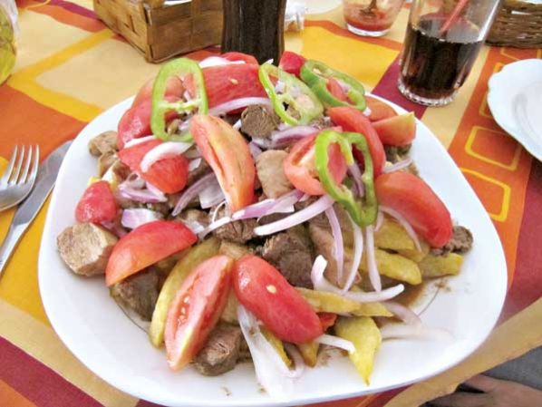 LIBRERIA MABELEN : RESTAURANT DE COMIDA TIPICA DE SANTA CRUZ