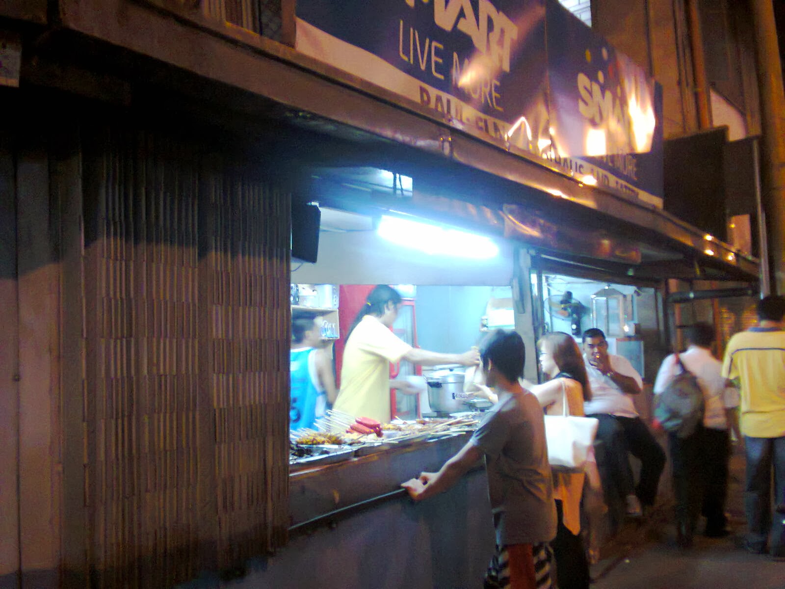 Buma-blog na raw o.: Lugawan sa Pasong Tamo