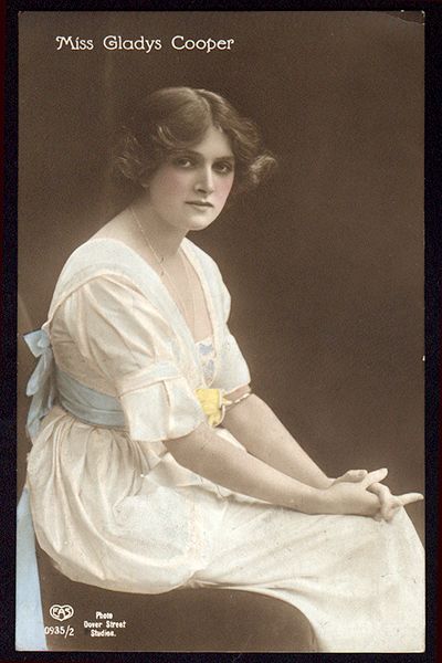 Kristi Ahlers, Author Page: Dame Gladys Cooper