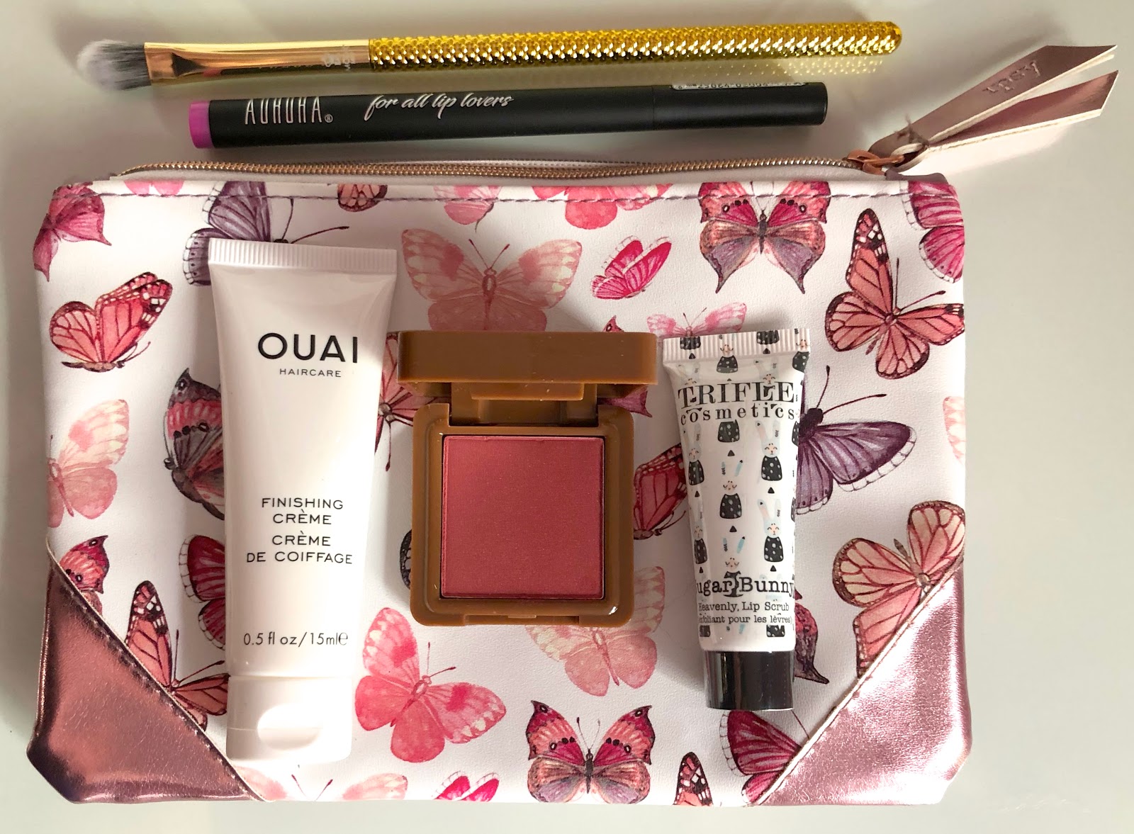 Ipsy Subscription Box Review - April 2018 - Blue Skies for Me Please