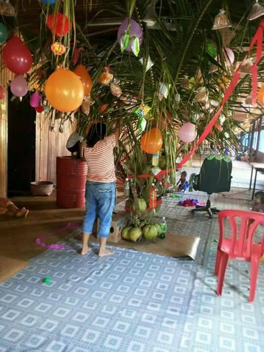 Kemestian Mendirikan Ranyai Pada Perayaan Gawai Dayak