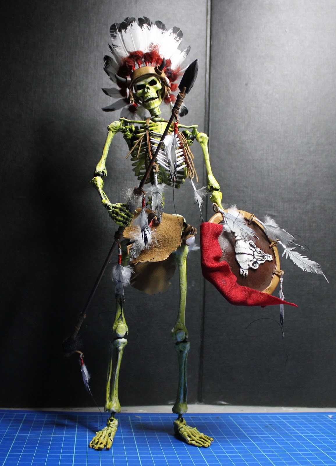 Action figure skeleton by Fattel: 1/6 scale skeleton of native america