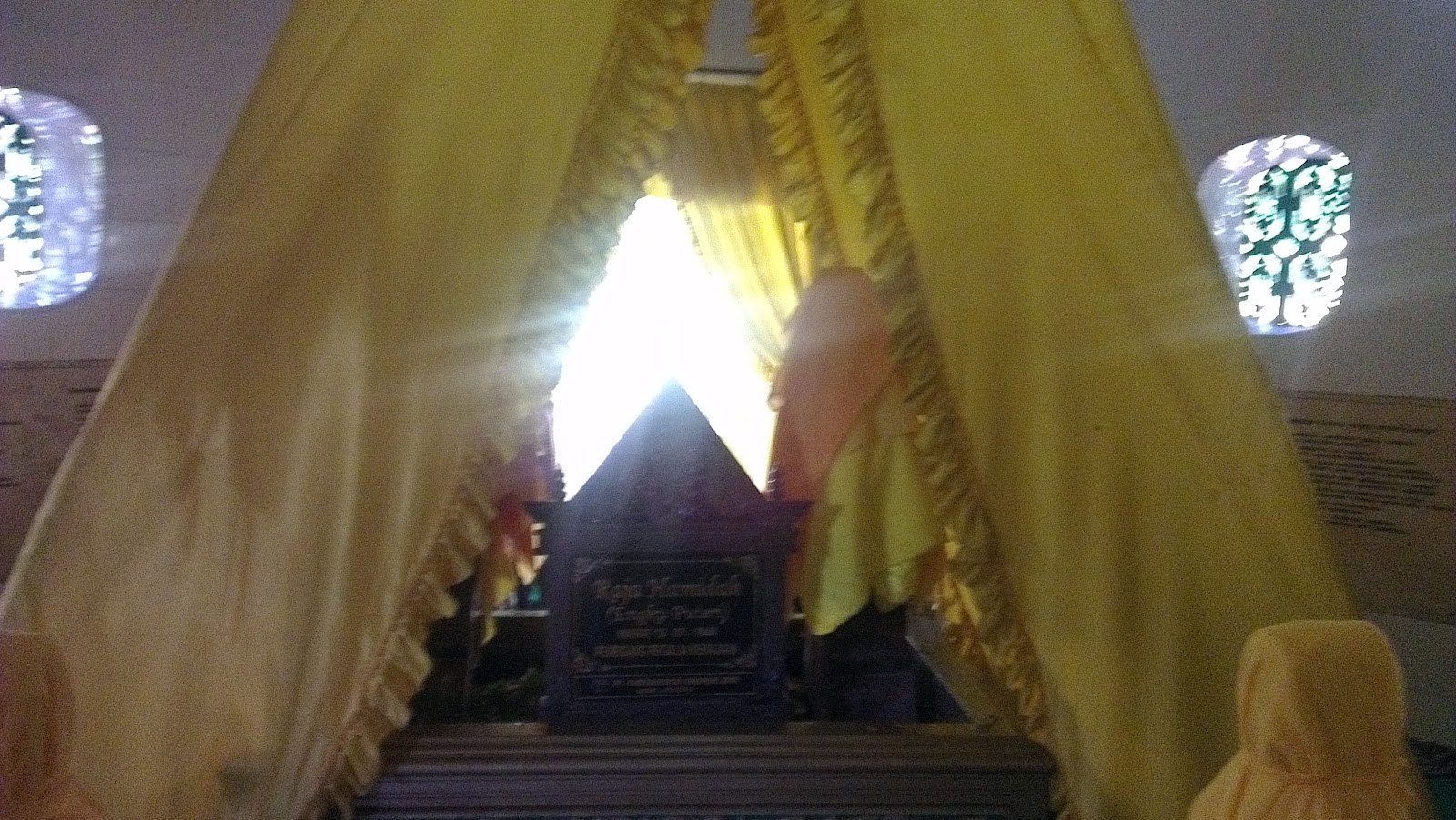 KELUARGA PAJAR, PARIMBUNIS: ZIARAH MAKAM DAENG CHELAK / DAENG MEREWAH ...