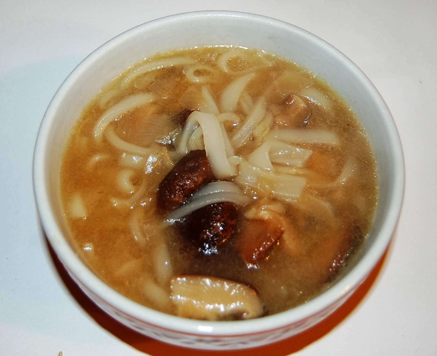 Mondi e Sapori: Ji Tang Mian (Zuppa di pollo e noodle)