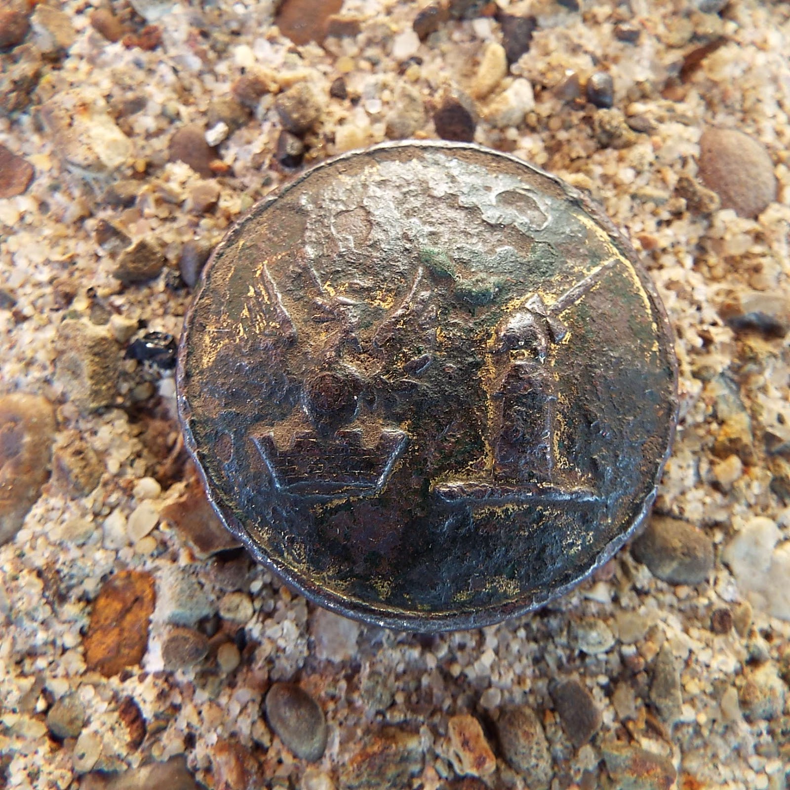 The Time Seachers Blog: 1770's BRITISH LIVERY BUTTON-LATEST FROM THE ...