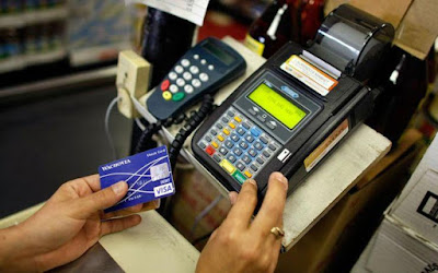 ΝΕΑ ΕΠΟΧΗ: ΠΡΟΣ ΚΑΤΑΡΓΗΣΗ ΤΟΥ ΡΕΥΣΤΟΥ ΧΡΗΜΑΤΟΣ - ΜΕΙΩΝΟΥΝ ΜΕΣΑ ΣΤΟ ...
