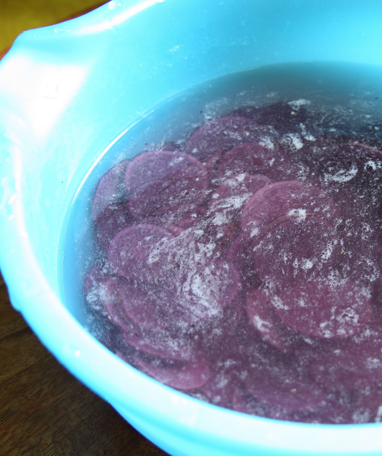 ShowFood Chef: Truffled Potato Chips - Peruvian Purple Potatoes